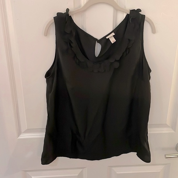 Merona | Tops | Merona Black Tank With Detailing Around Neckline Size L ...